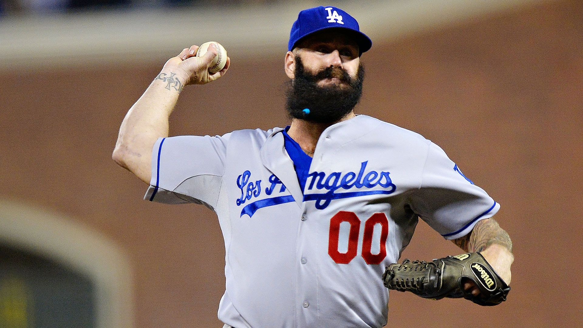 Brian Wilson officially signs contract with Los Angeles Dodgers - ESPN