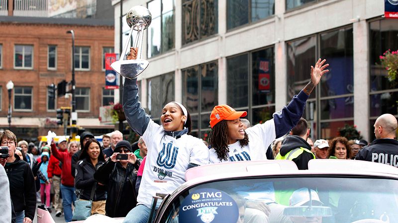 Minnesota Lynx celebrate second WNBA title with parade - ESPN