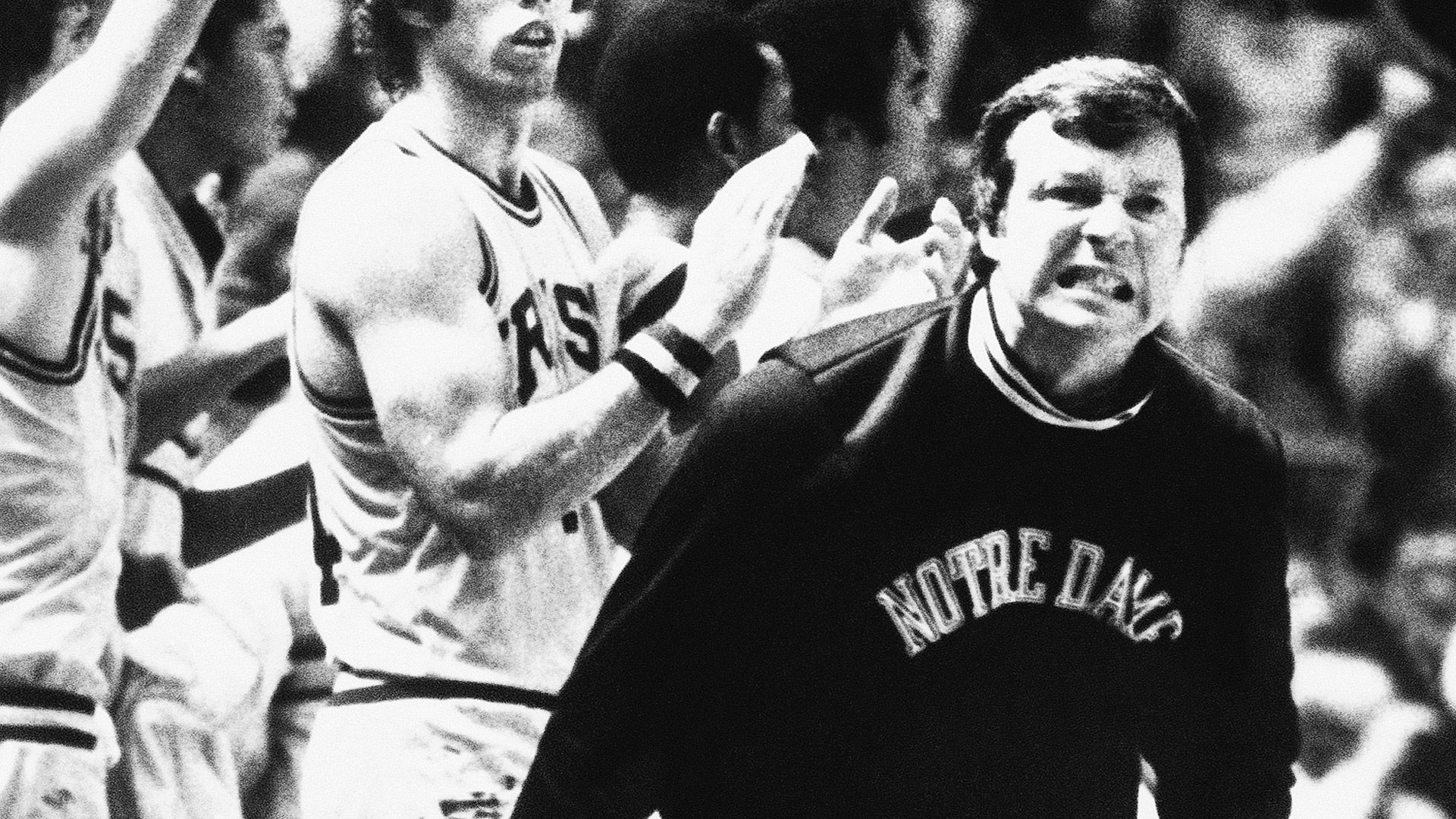 Digger Phelps into Ring of Honor - ESPN