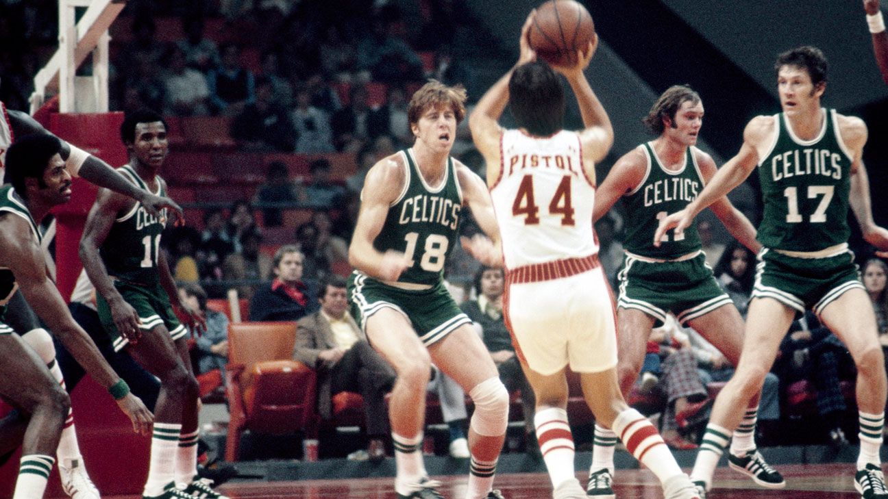 Thursday's Hawks News: No. 44 will be retired to honor Pete Maravich ...