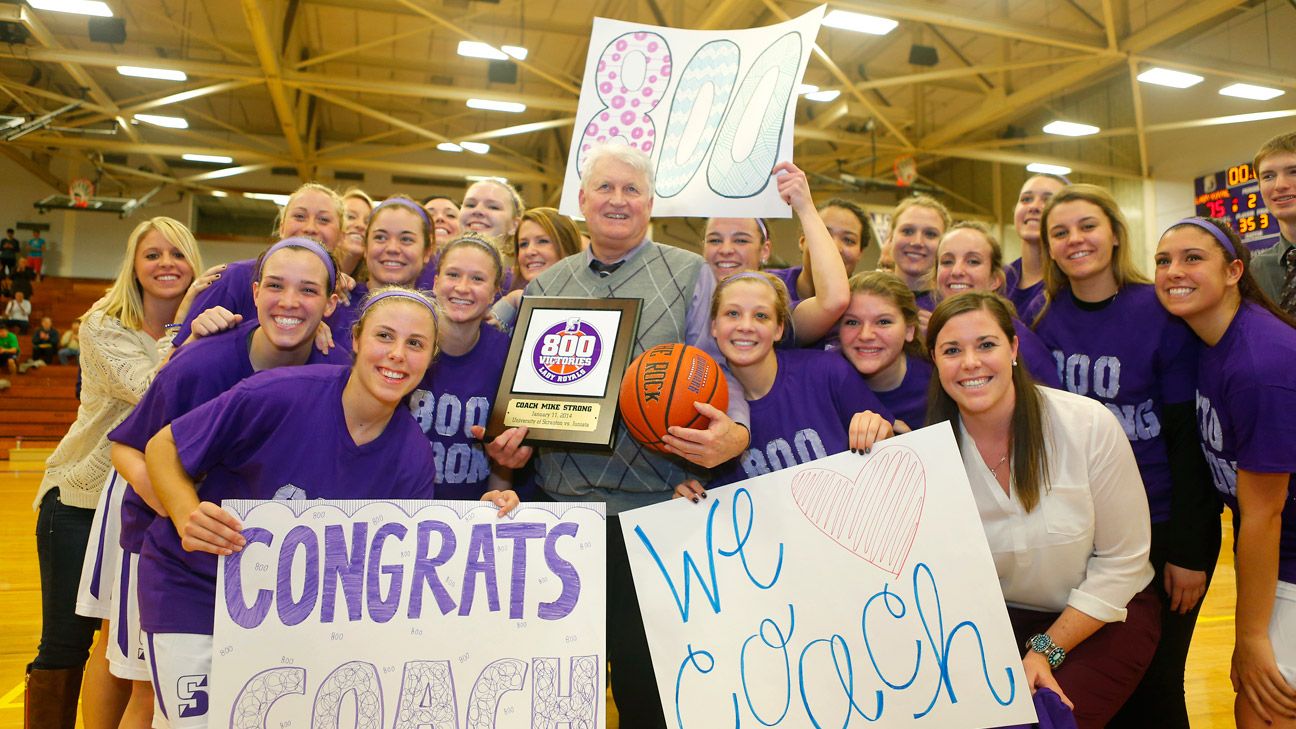 Scranton coach Mike Strong wins his 800th game - ESPN