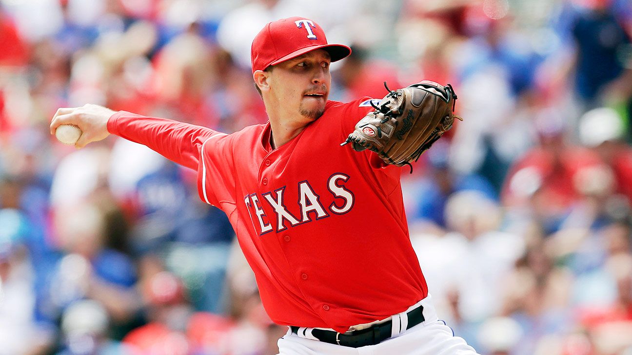 Tanner Scheppers (knee) out for half of season with knee injury - ESPN