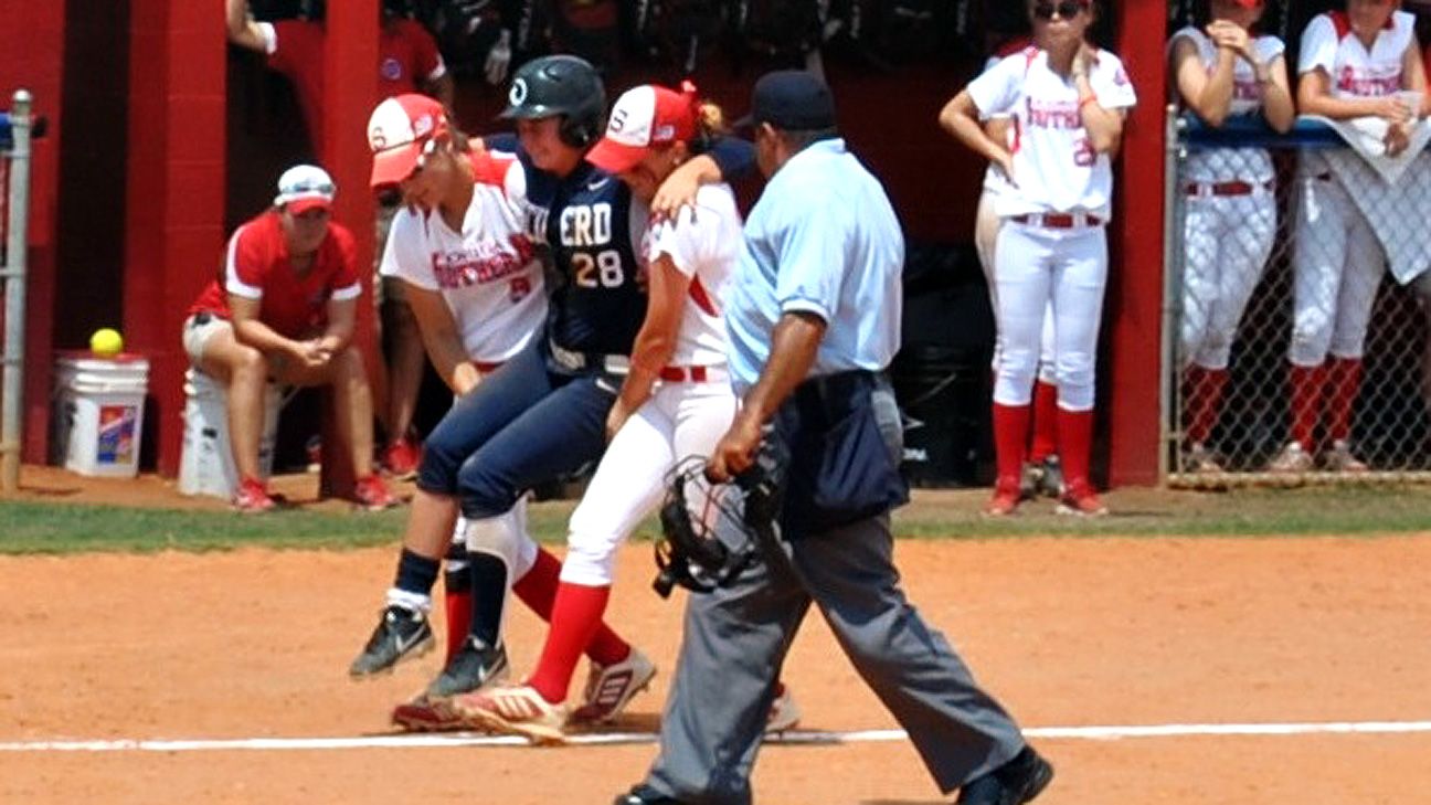 espnW -- Florida Southern College softball players carry injured Eckerd ...