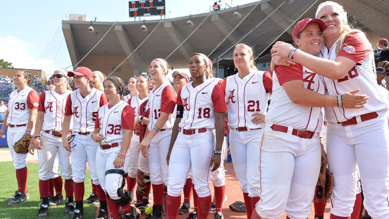 Alabama Softball Beats Nebraska, 2-1, Advances to College World Series