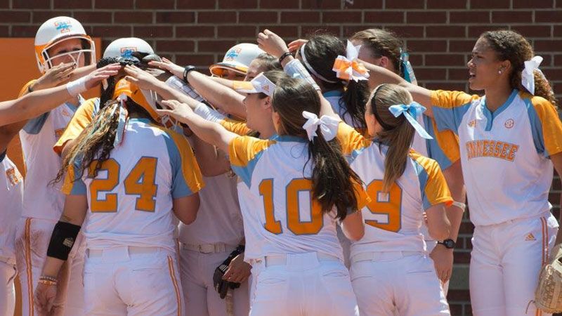 Lady Vols Softball Falls to Oklahoma, 8-2 in Game Three of NCAA Super ...