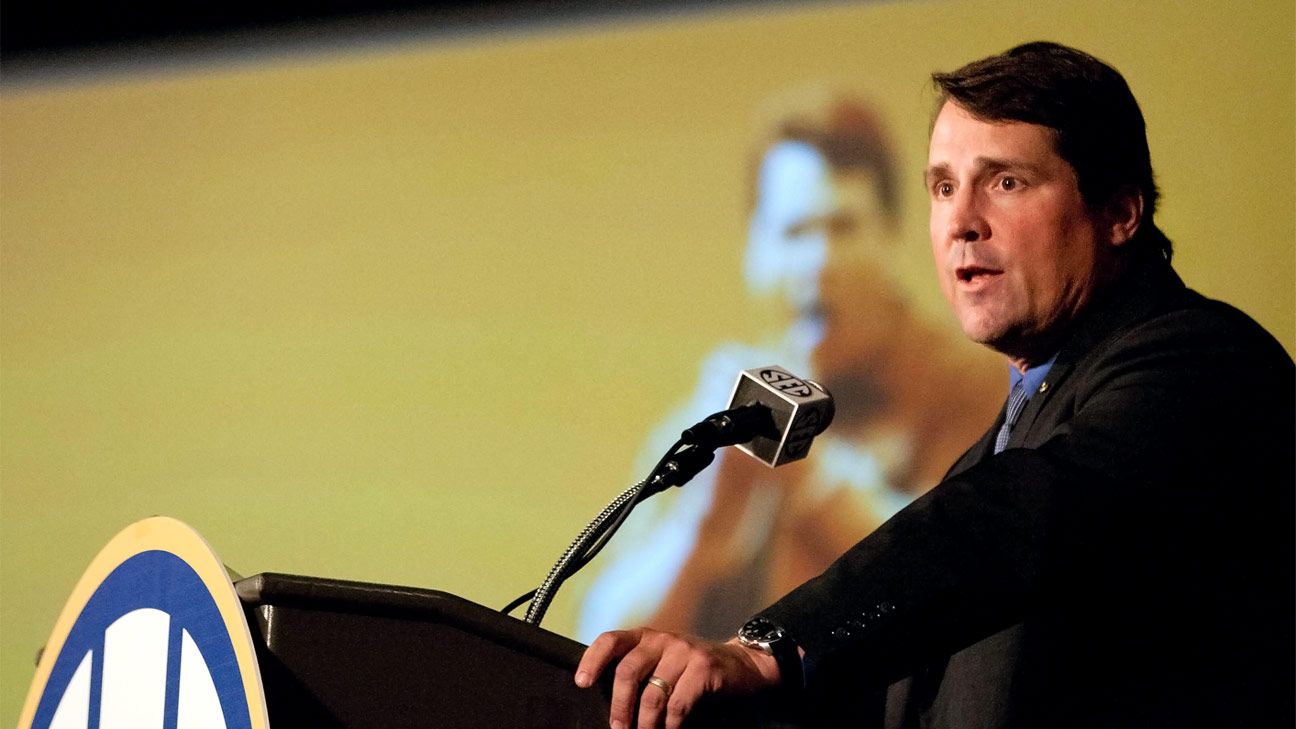 Will Muschamp named defensive coordinator at Auburn