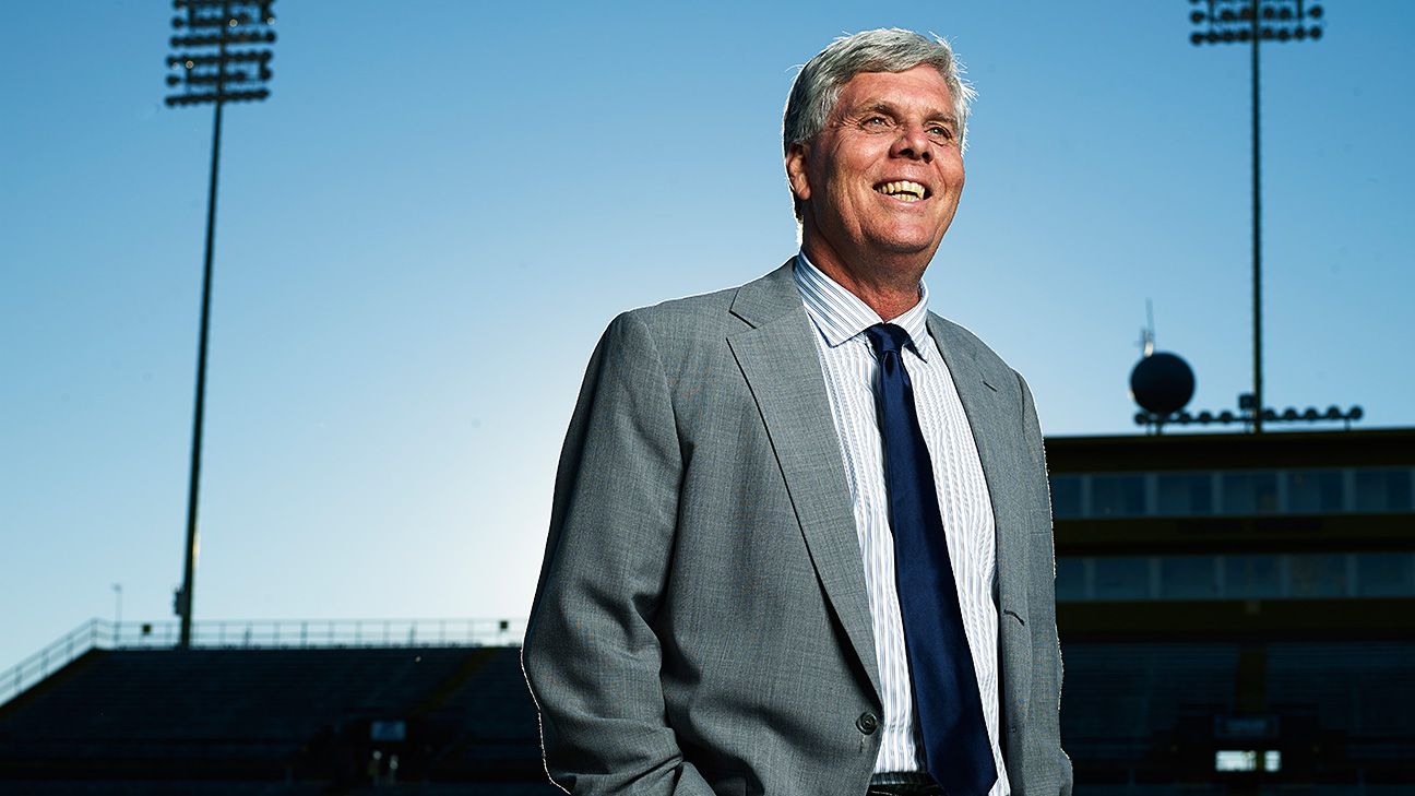 How Watson Brown lost more games than any coach in college football ...