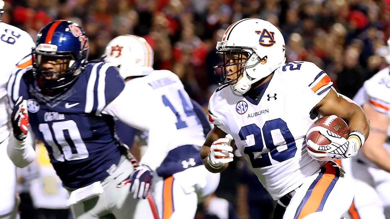 SEC West once again takes 3 of top 4 in both polls