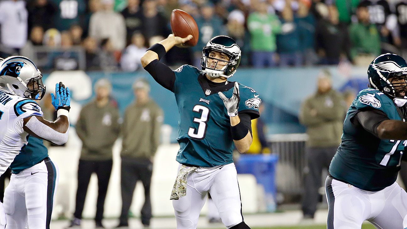 Former New York Jets QB Mark Sanchez dazzles in first post-NY start ...