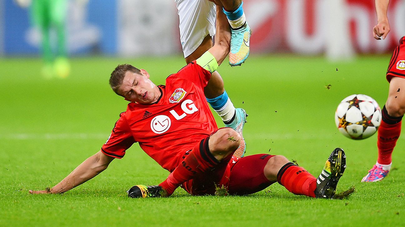 Bayer Leverkusen's Lars Bender a doubt to face Werder Bremen - ESPN