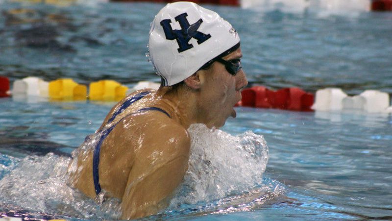 Kentucky women's swimming opens year with win at Vandy