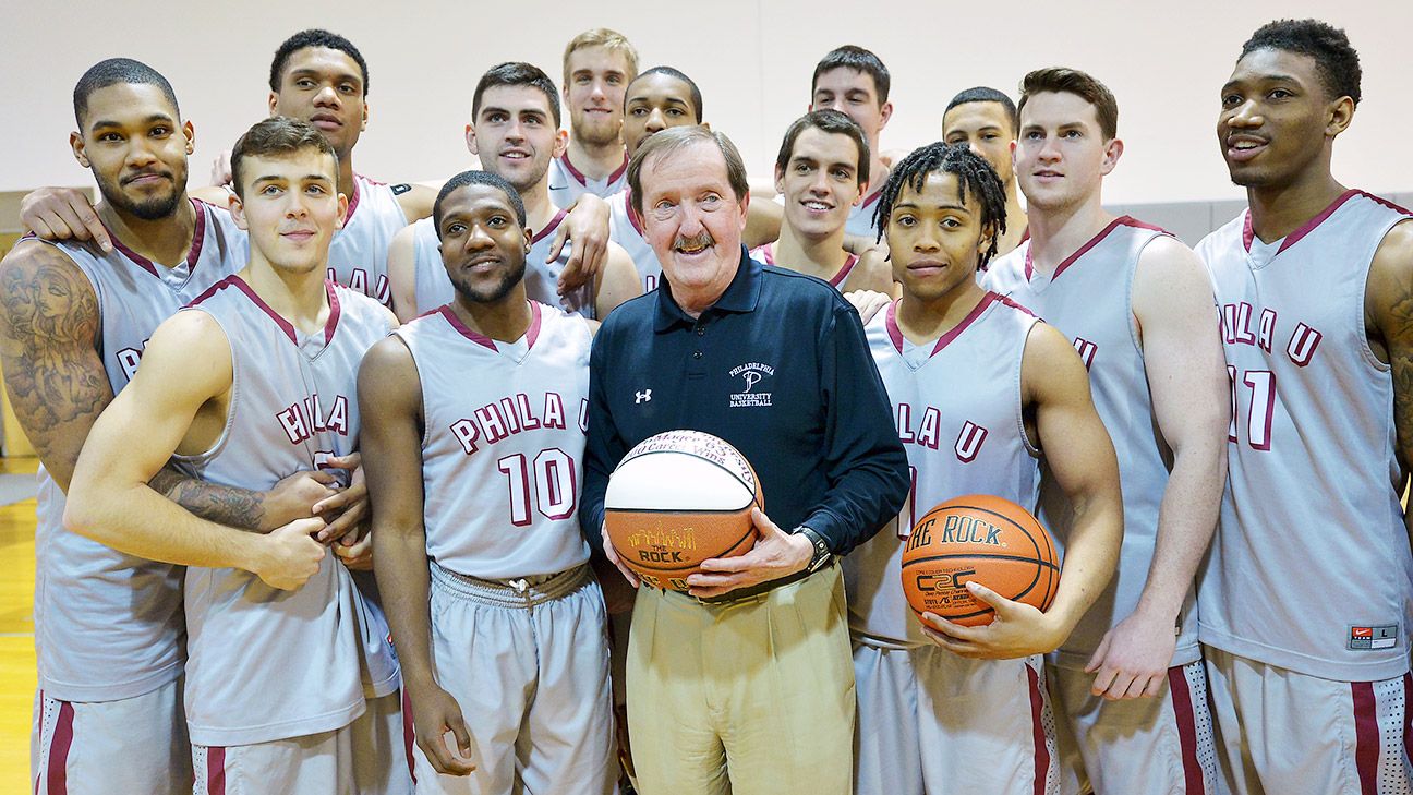 Philadelphia University coach Herb Magee earns 1,000th career win - ESPN