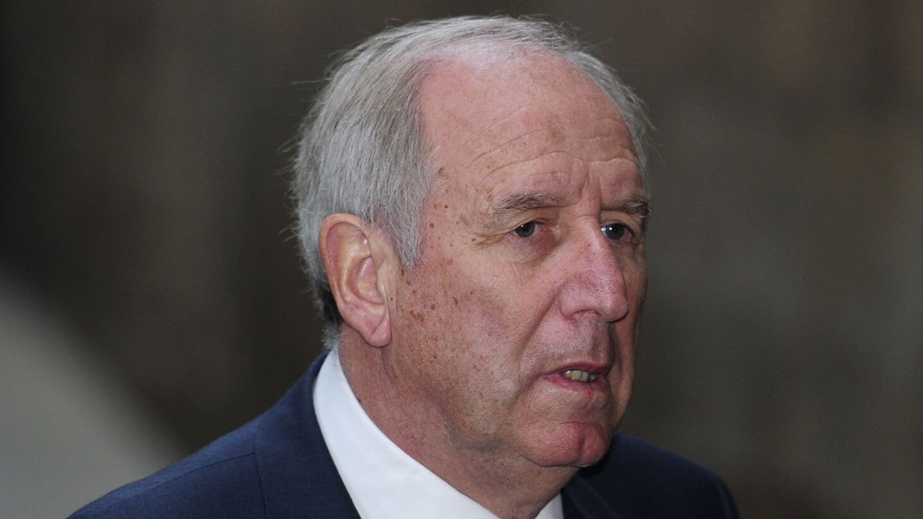 Barcelona appoint ex-player Carles Rexach on new technical commission ...
