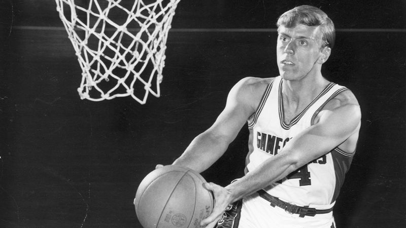 SEC men's legend spotlight: USC's Jack Thompson