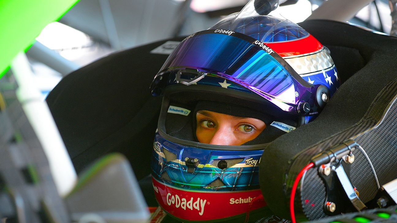 Danica Patrick's Slump Continues With Frustrating Finish In 600 - ESPN