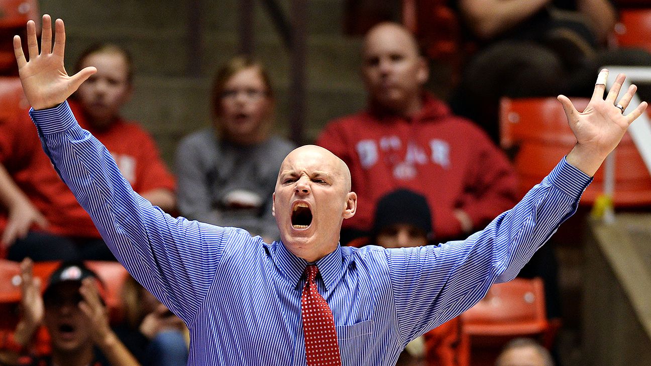 Anthony Levrets fired as Utah coach - ESPN