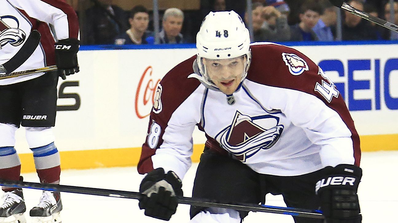 Daniel Briere retires to spend more time with family - ESPN