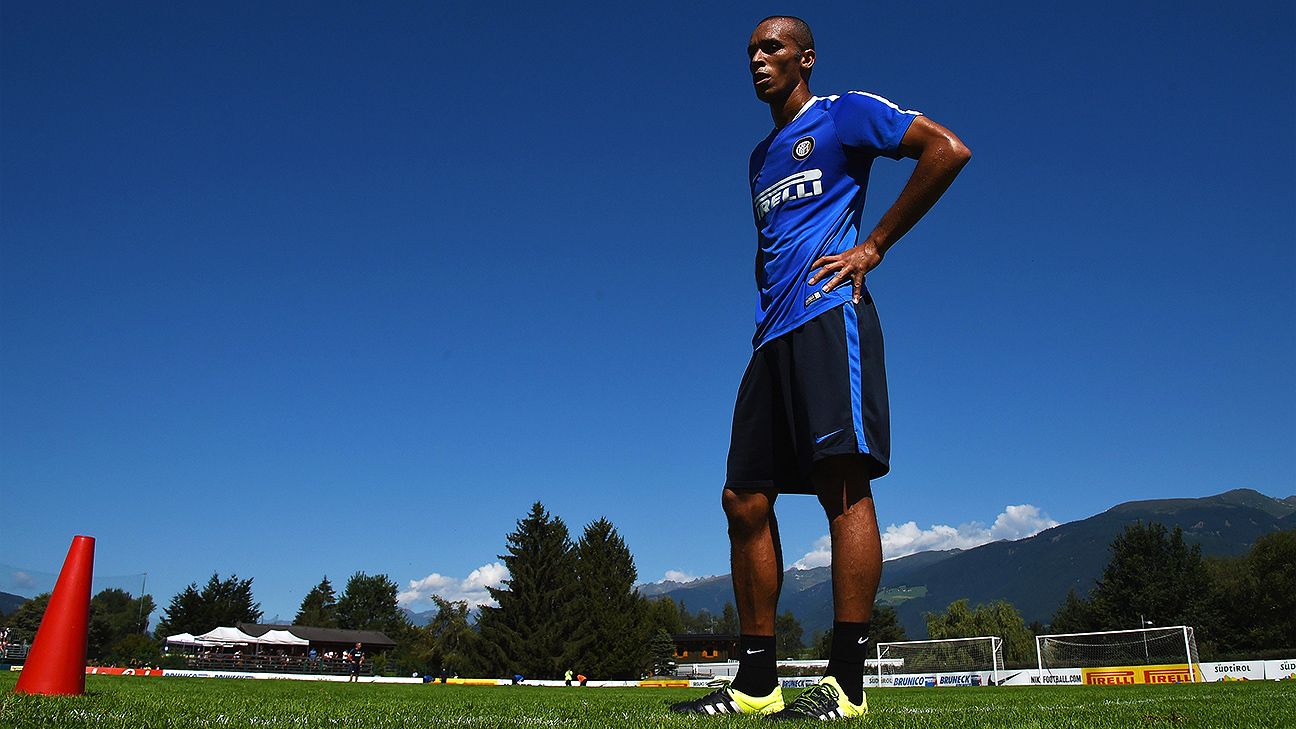 Inter's Miranda to miss Milan derby with strained MCL - ESPN