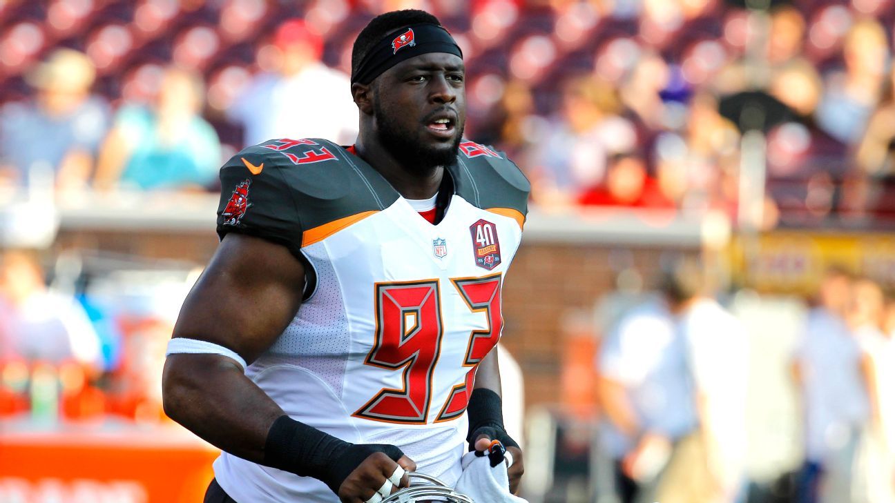 Gerald McCoy of Tampa Bay Buccaneers suffers calf injury, ruled out - ESPN