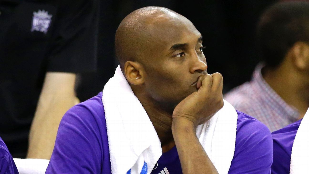 Kobe Bryant of Los Angeles Lakers 'really angry' with himself, gets day ...