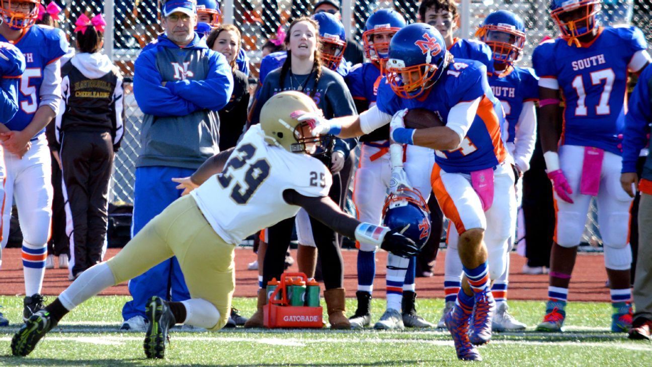 In Newton South's renaissance, Anthony DeNitto a downfield dynamo ...