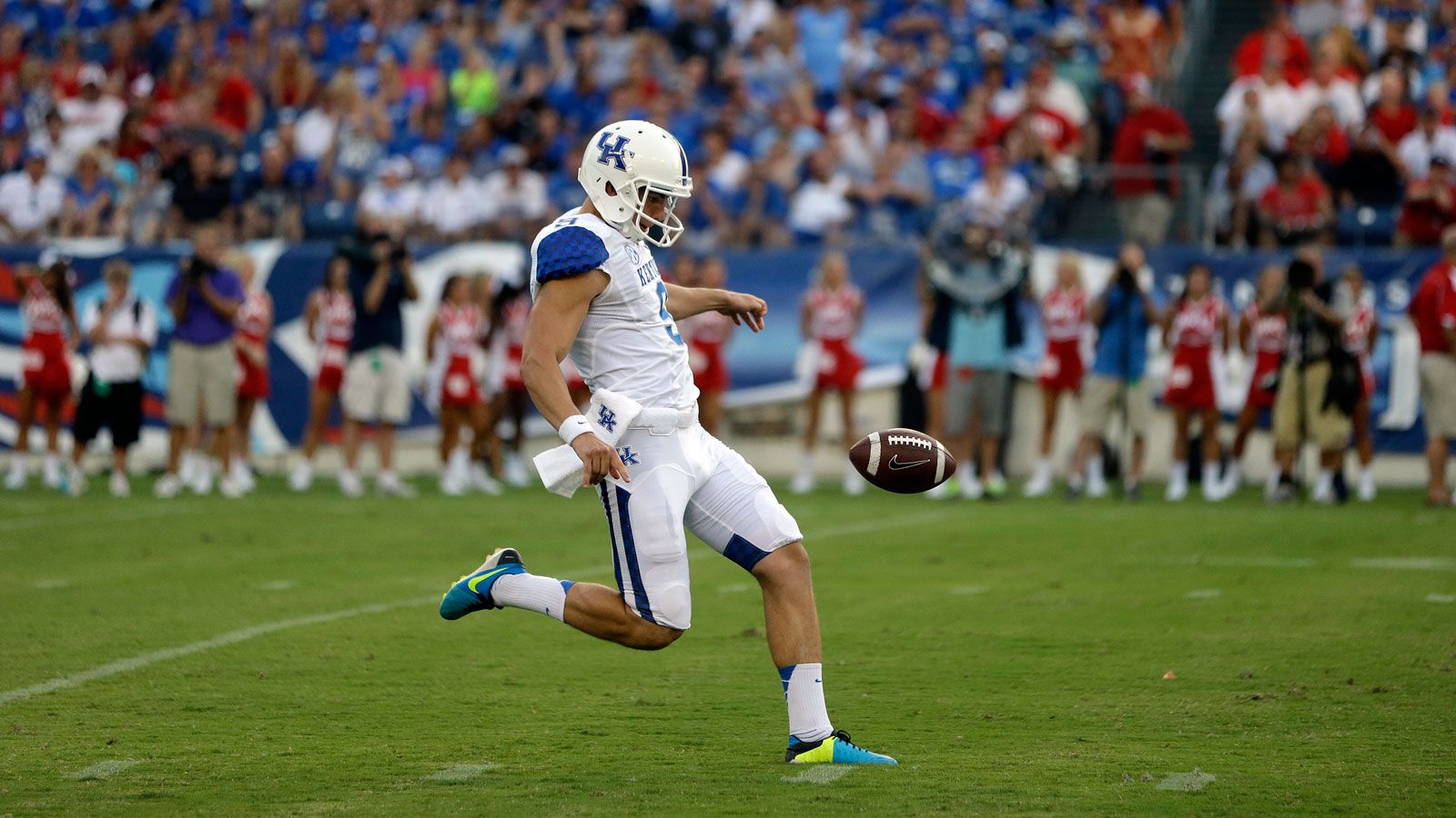 Three SEC players named to Academic All-American teams