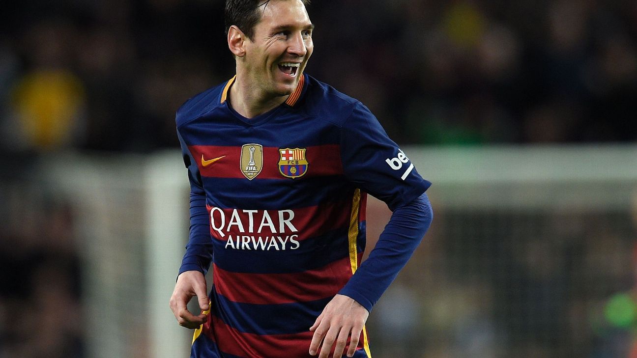 Lionel Messi pulls off unbelievable trick shot in Barcelona training - ESPN