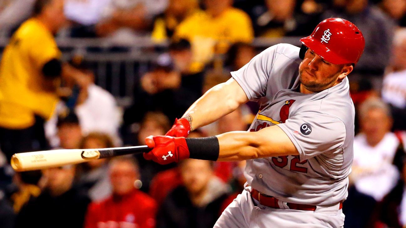 St. Louis Cardinals' Matt Adams fighting to get his job back at 1B ...