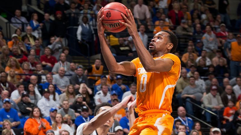 2016 SEC Men's Basketball Community Service Team