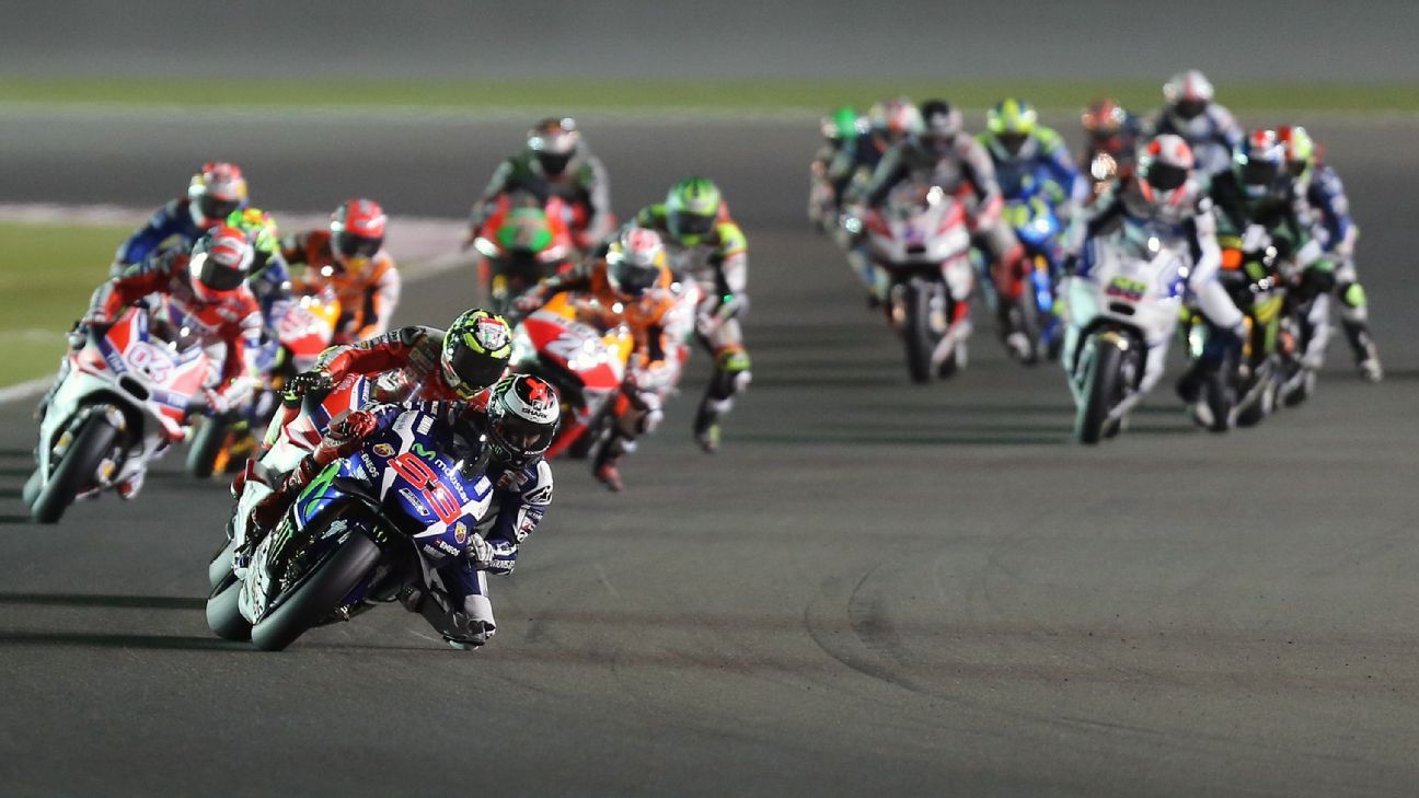 Jorge Lorenzo makes perfect start to title defence with Qatar MotoGP ...