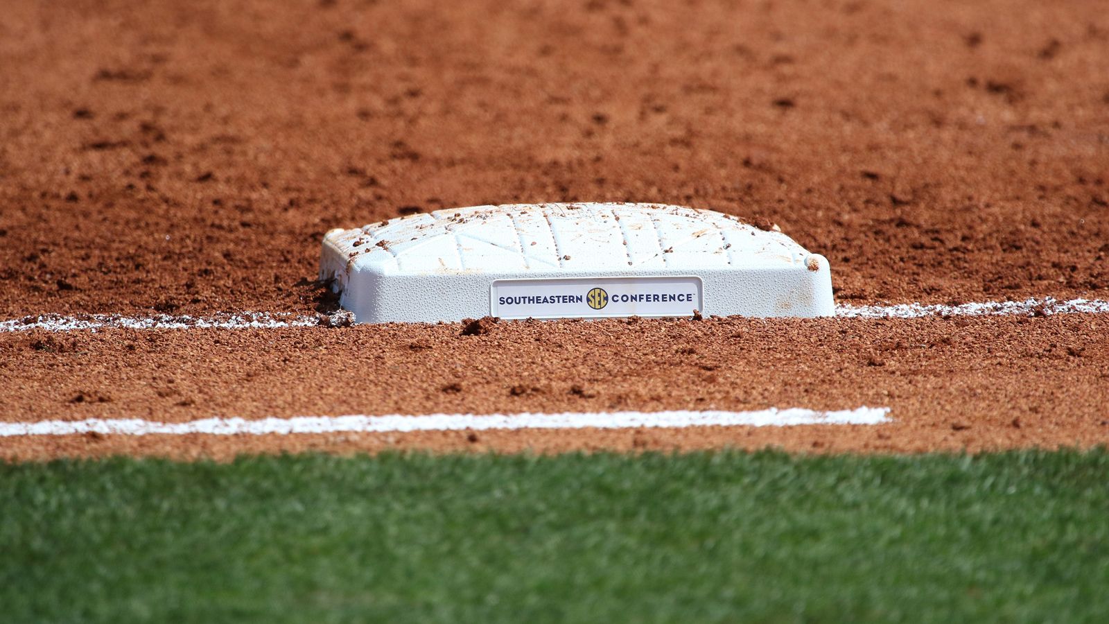 2023 SEC Baseball Community Service Team Announced