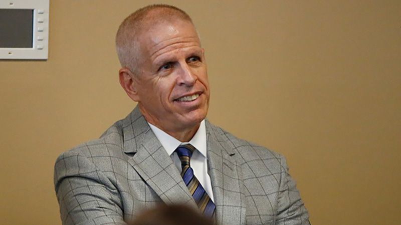 Gators AD Jeremy Foley announces retirement