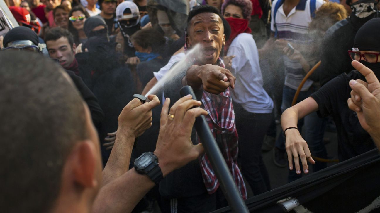 2016 Rio Olympics -- Brazil riot police try to disperse protesters near ...