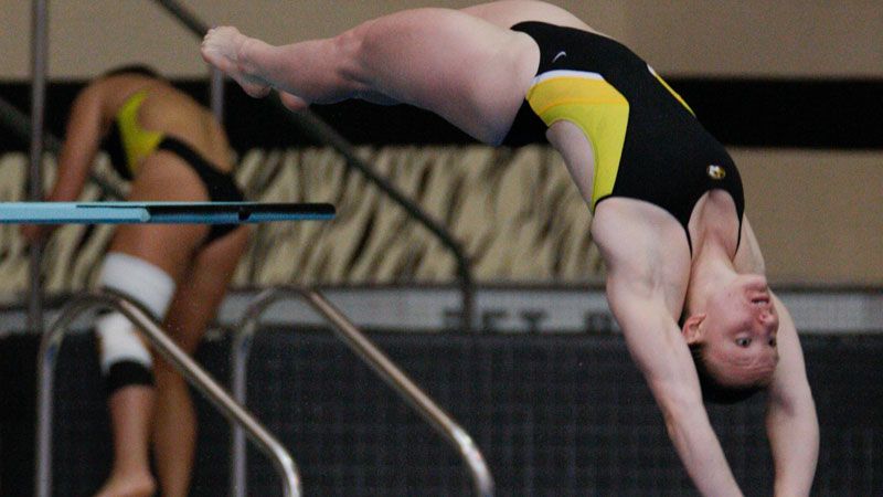 Swimming & Diving Athletes of the Week