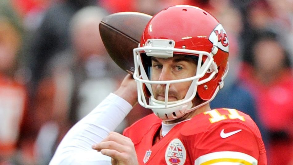 Kansas City Chiefs at long last have the better QB in a playoff game ...