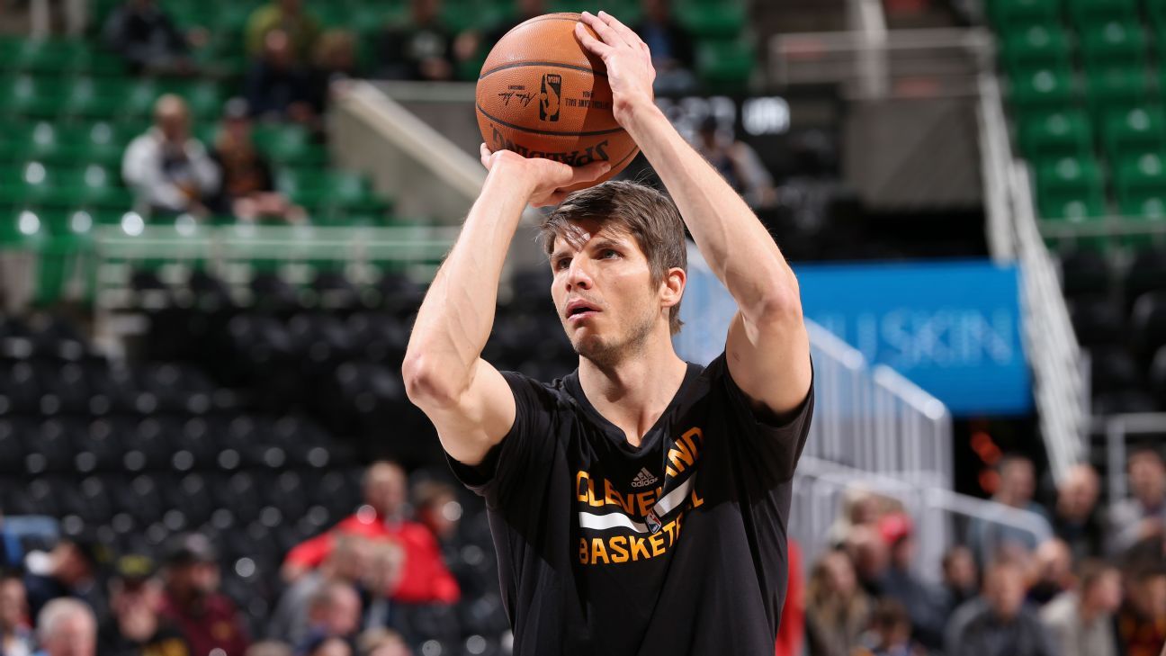 Kyle Korver debuts for Cavaliers - ESPN