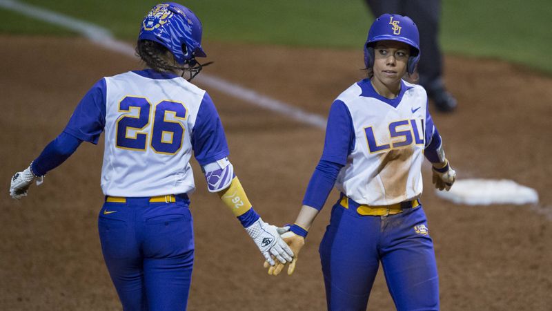 No. 8 Tigers seal the weekend sweep