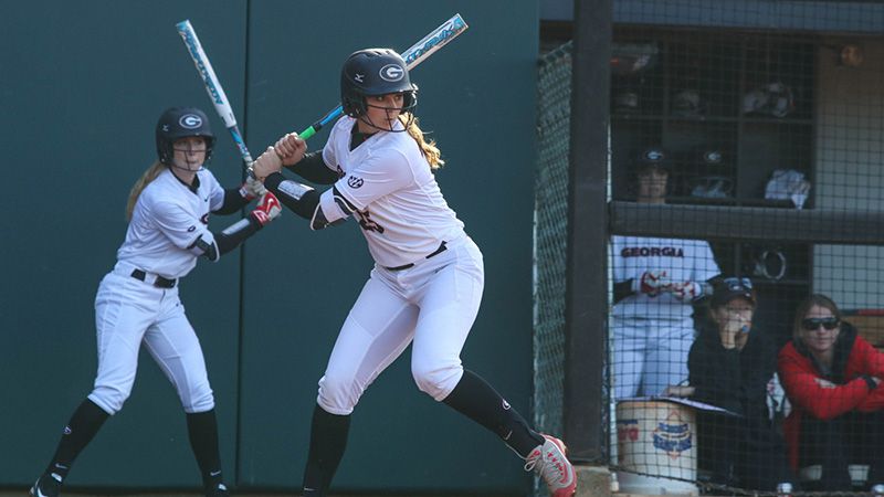 Sumerlin's grand slam propels Bulldogs to 12-0 win