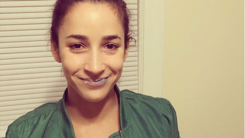Aly Raisman provides a very important life lesson on how to properly ...