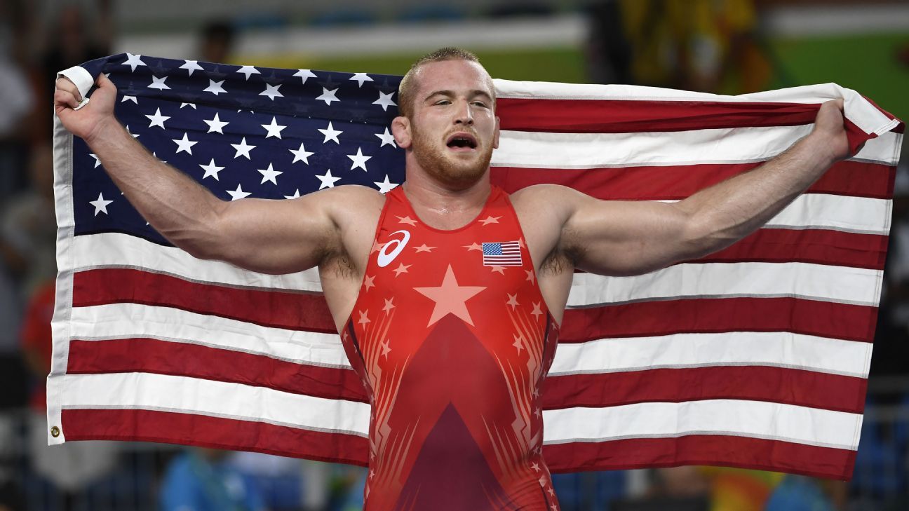 With Kyle Snyder Ohio State Buckeyes Penn State Nittany Lions 2017 NCAA ...