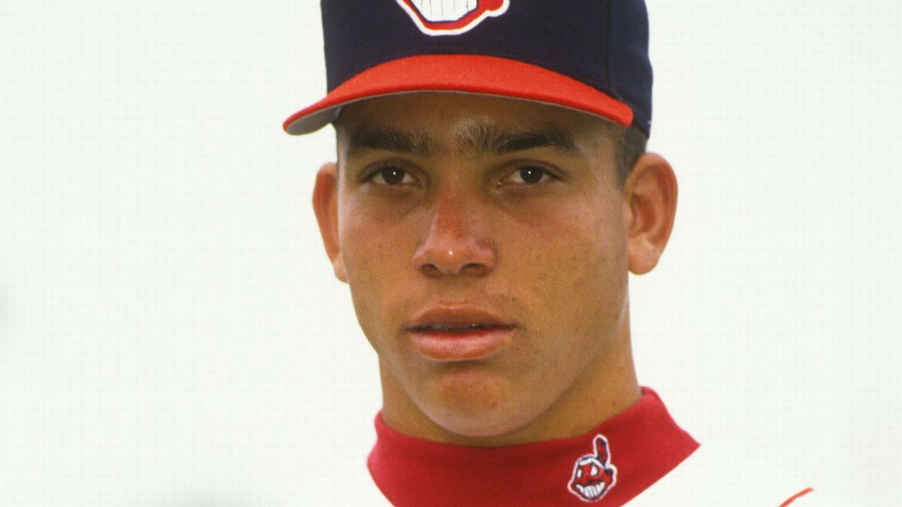 GIF -- The evolution of Bartolo Colon - ESPN