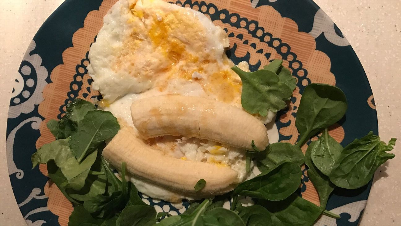 What athletes eat -- MMA fighter Danyelle Wolf's unusual egg breakfast ...