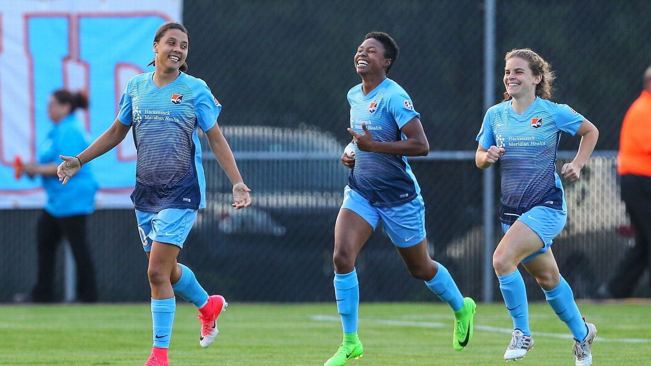 Matildas' Sam Kerr breaks NWSL goals record with hat-trick - ESPN