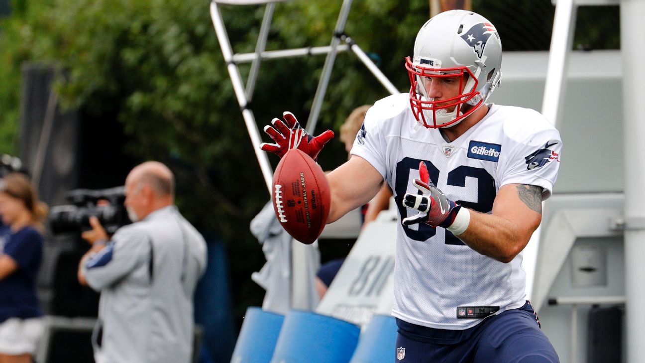 With Matt Lengel's release, will New England Patriots keep a No. 3 TE ...