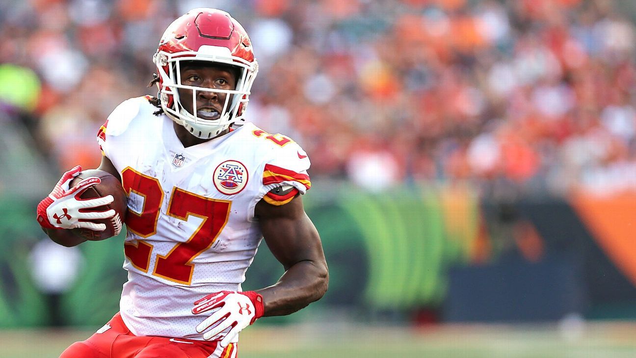 Fantasy football mock draft: 10-team PPR after injuries to Edelman ...