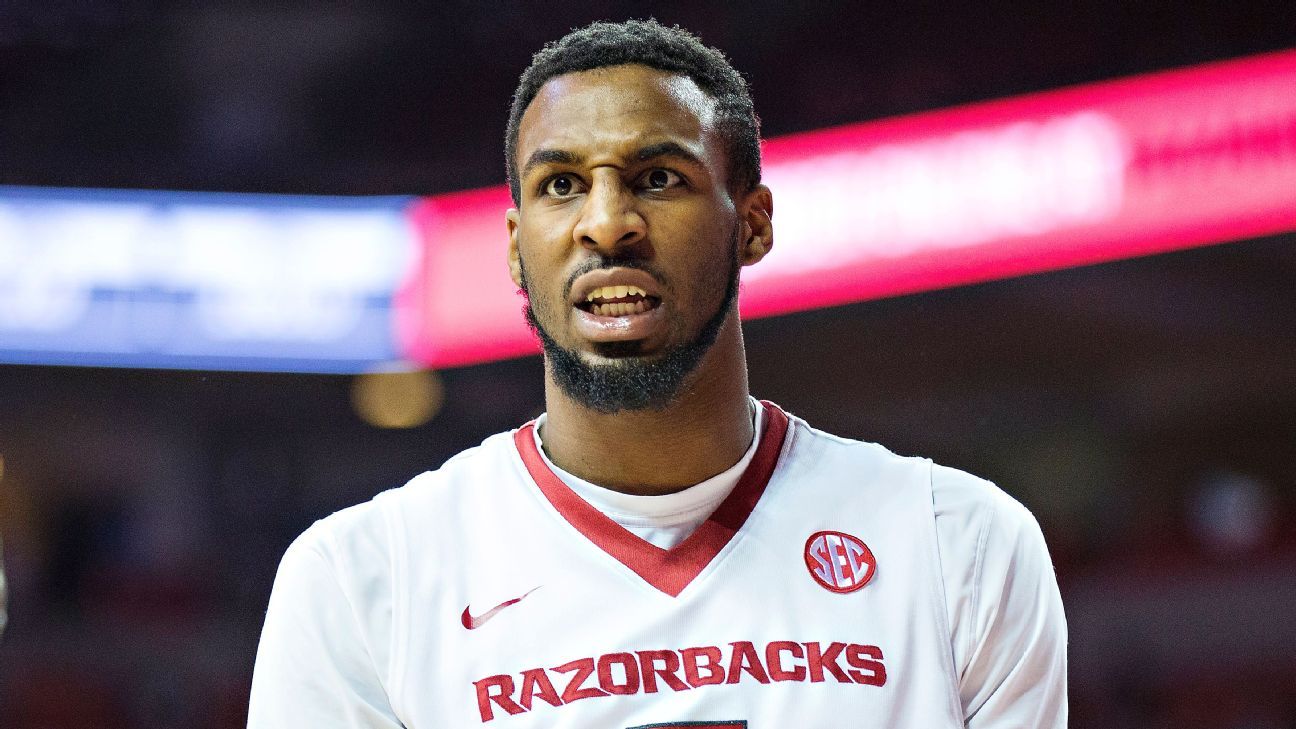 Arkansas Razorbacks senior forward Arlando Cook arrested on multiple ...