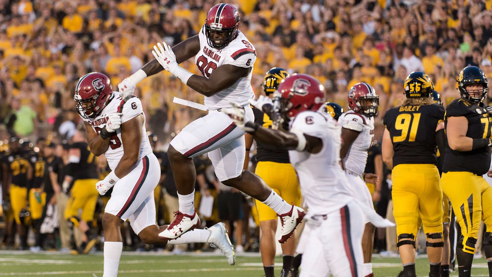 South Carolina defeats Mizzou in divisional battle