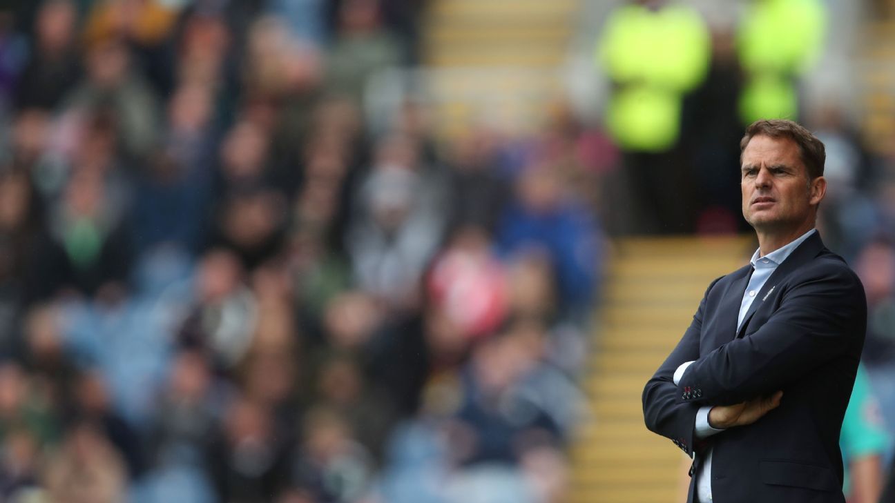 Ex-Atlanta boss De Boer replaces Barcelona's Koeman as Netherlands ...