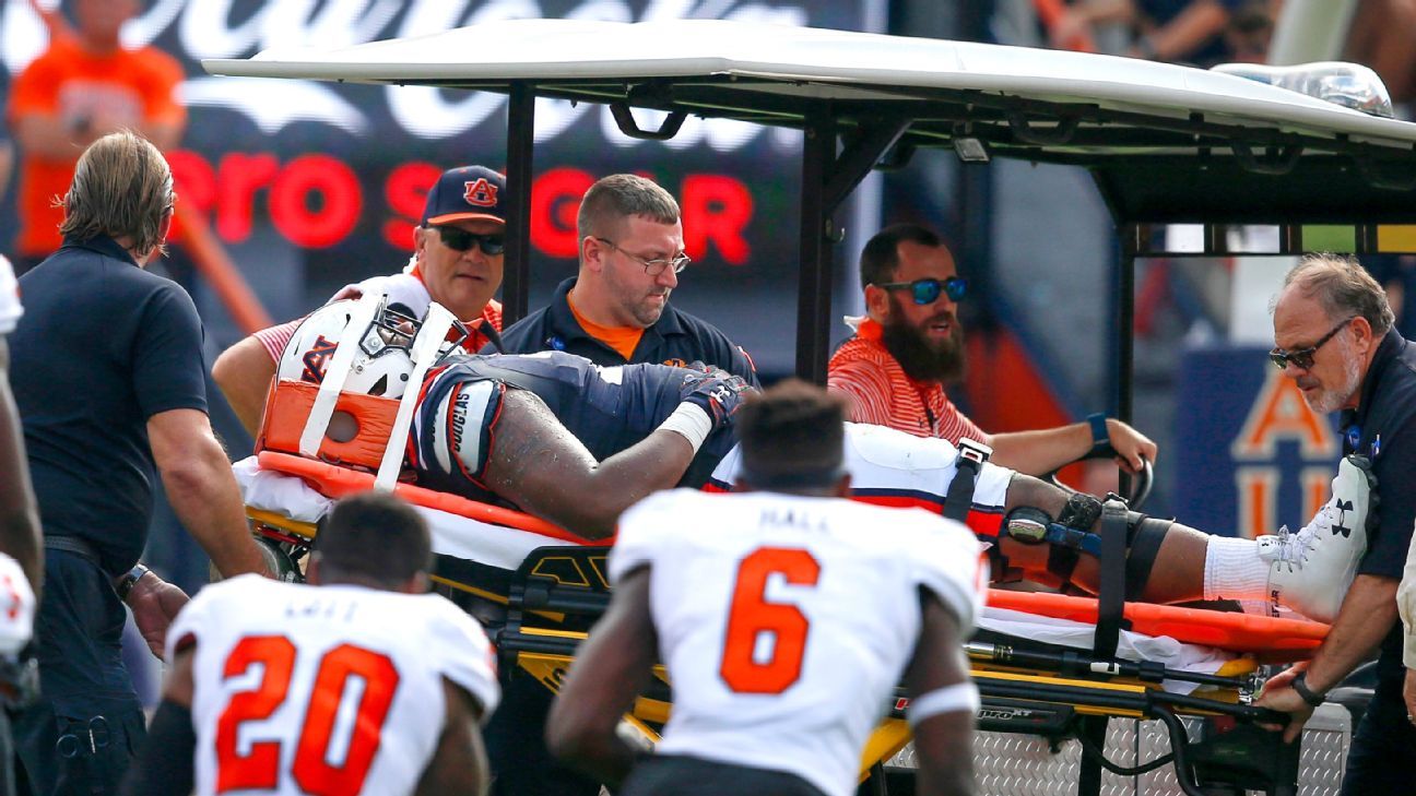 Darius James of Auburn Tigers carted off field with injury - ESPN