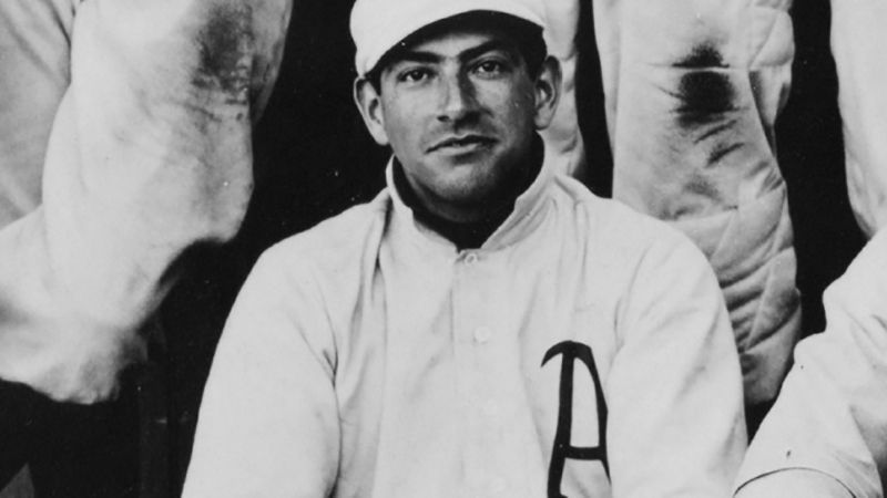 Tal día como hoy en la historia latina: Fallece Louis Castro, primer ...